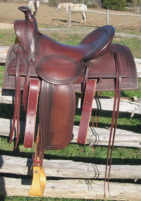 Mounted Shooter Saddle | R. W. Bowman Saddle Co., LLC