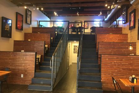 Coach's Bar and Grill - Restaurant, Bar and Grill