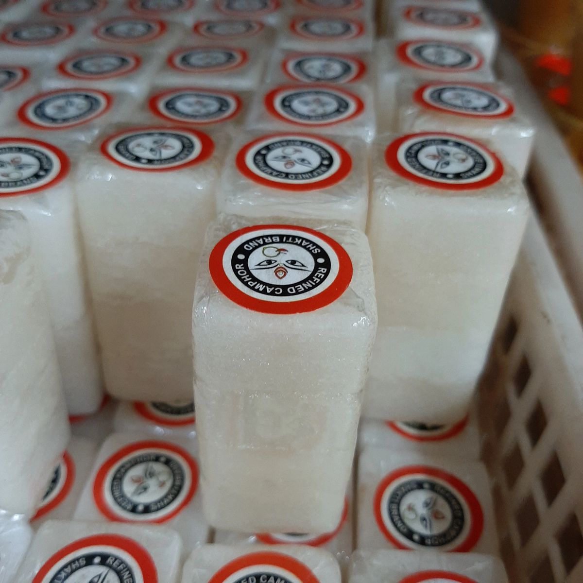 Camphor - 4 Blocks