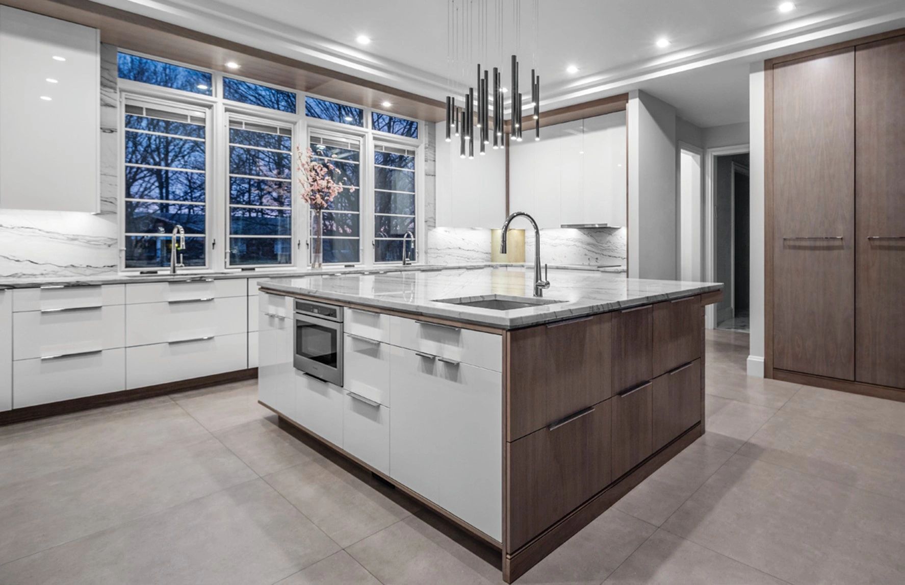 Select Custom Cabinets