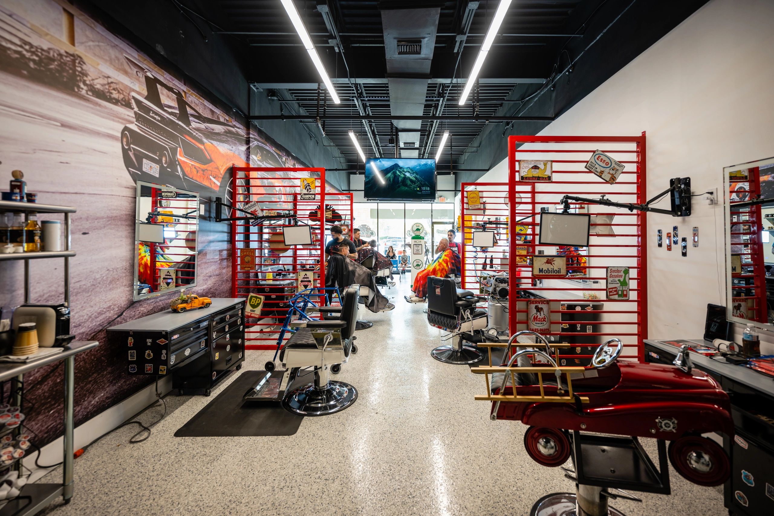 Goodbye to Those Bad Hair - CISCO'S PITSTOP BARBERSHOP