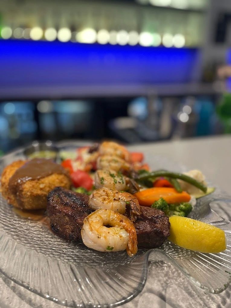 Lunch Menu | Adrian's at the Airport