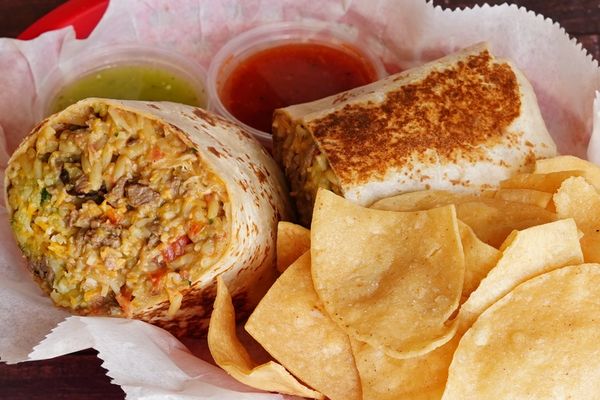 HOME [tacochula.com]