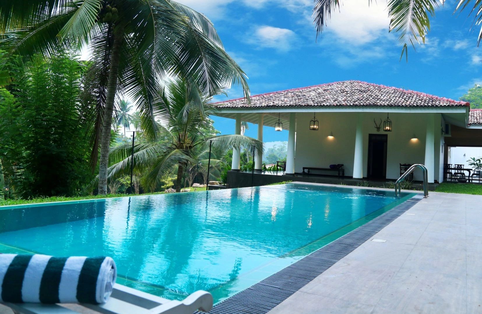 Expert Pool Maintenance Services for Your Home