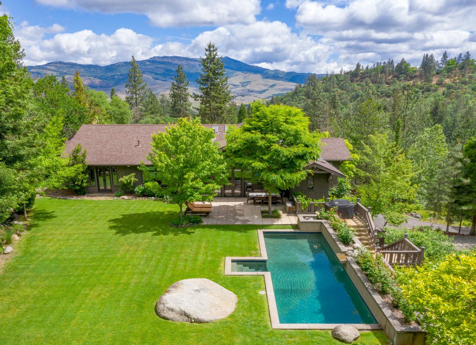 Real Estate Services | Sarah Sells Southern Oregon