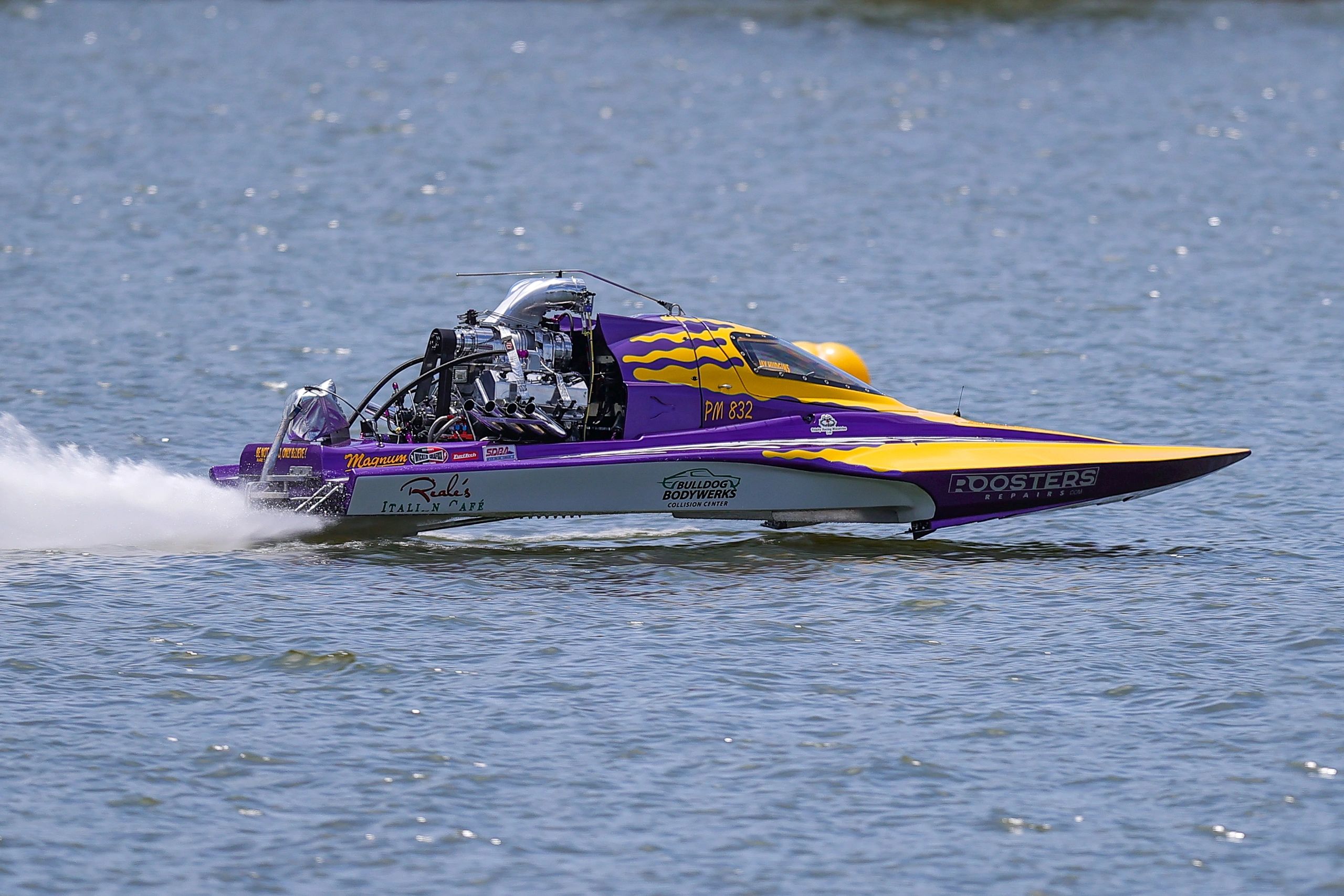 AQUAHOLIC DRAGBOAT - Dragboat, Boat Racing