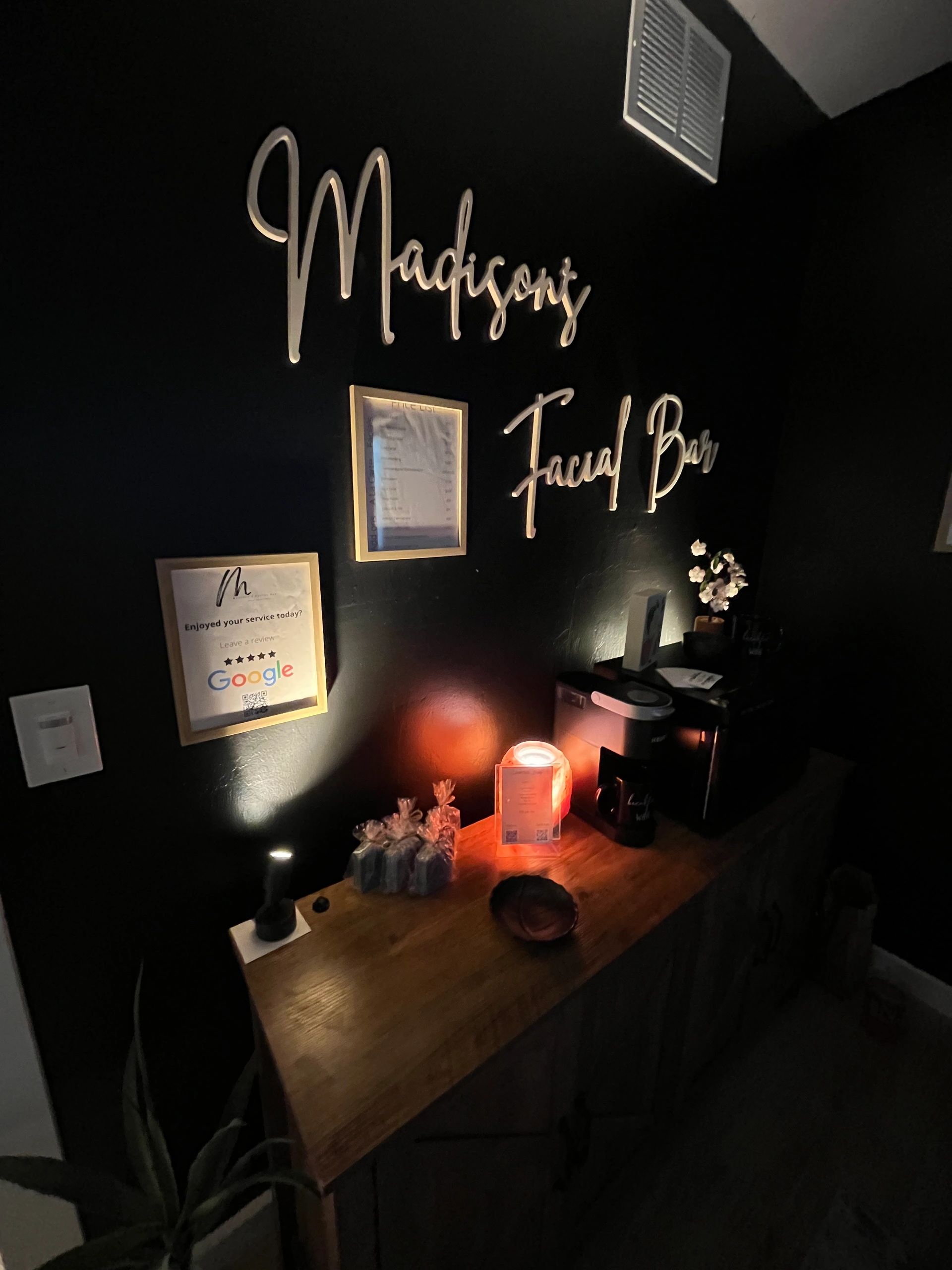 Madison’s Facial Bar - Facial, Microneedling, Dermaplane Facial