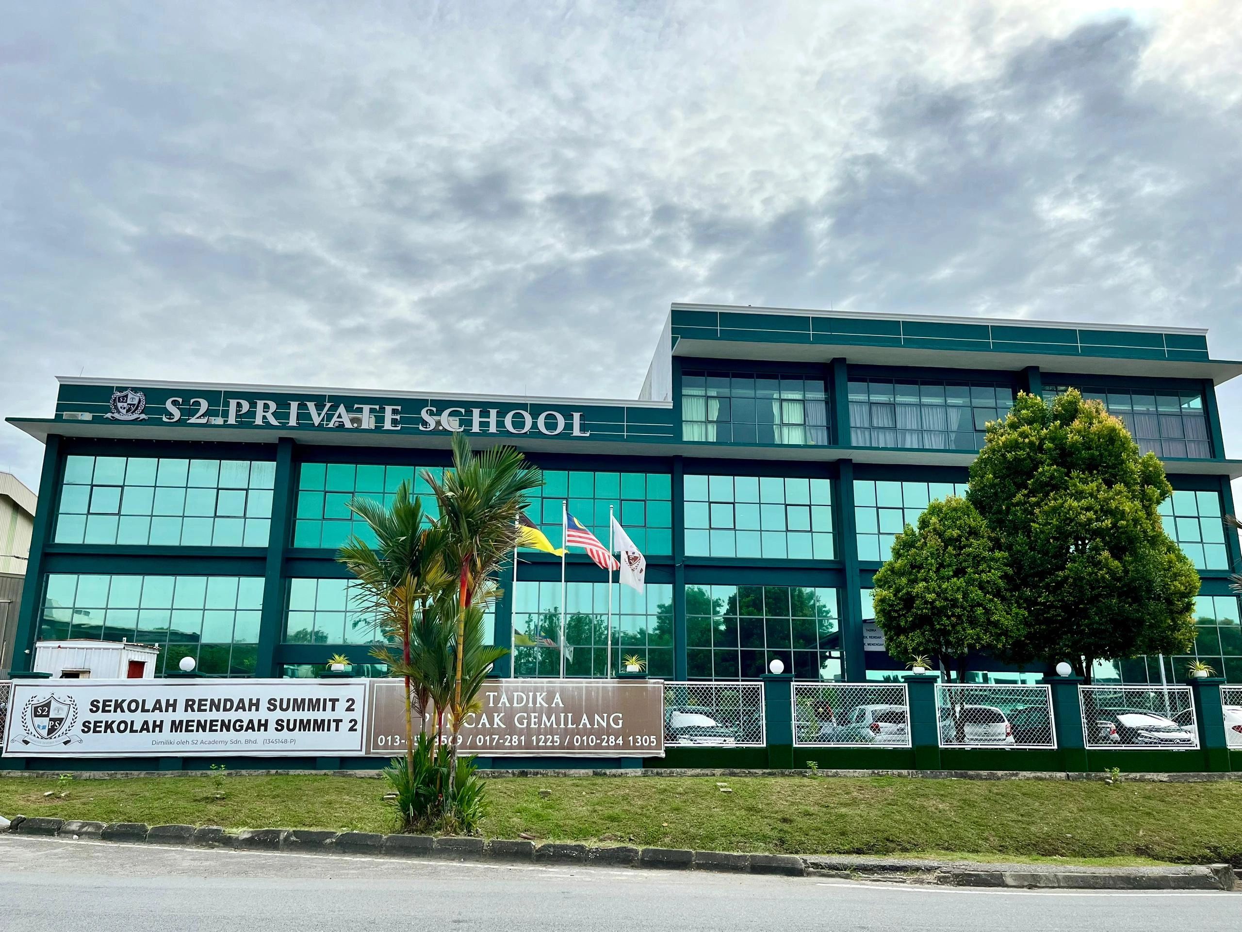School Hours | Summit 2 Private School