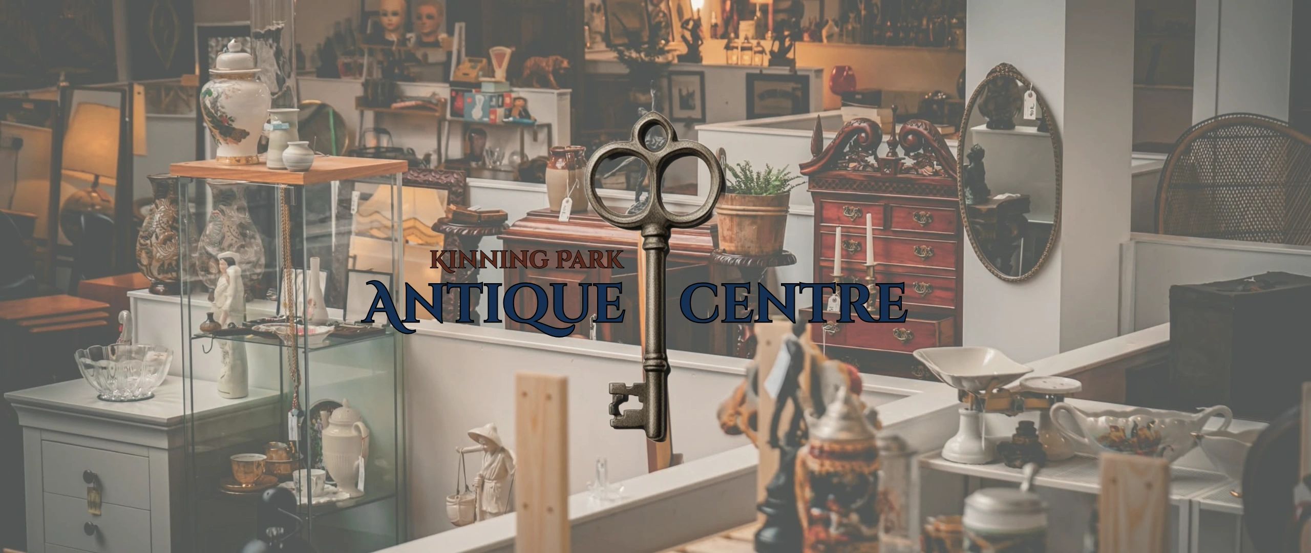 Top Antique Dealers in Kinning Park - Unique Antiques