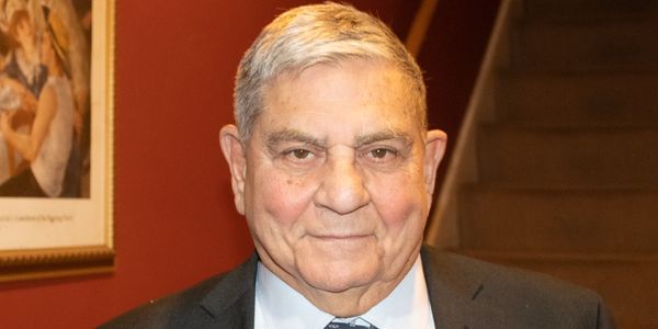 Robert J Adams & Associates