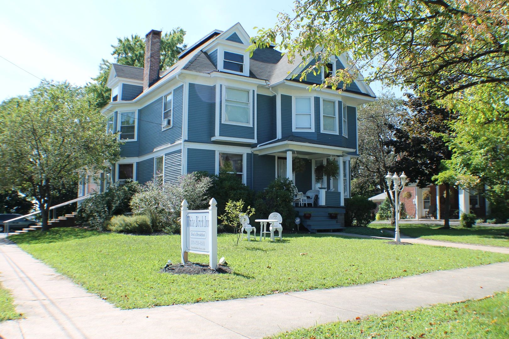 Bed and Breakfast - The White Birch Inn Bed & Breakfast