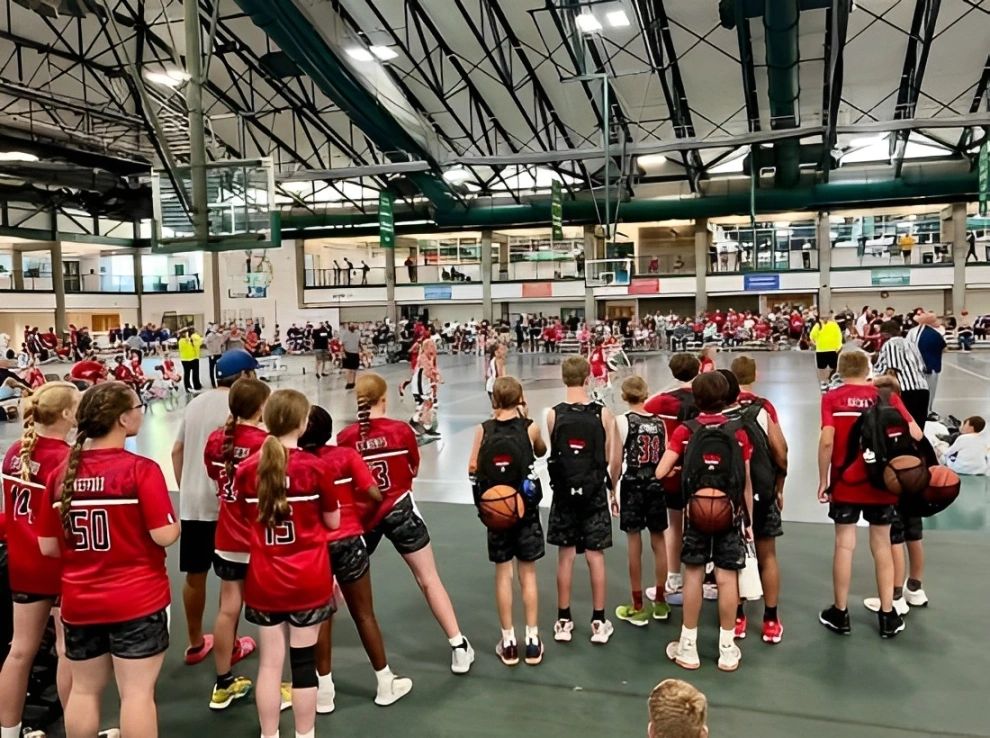 About Us - United Hoops Network - Organized Youth Basketball