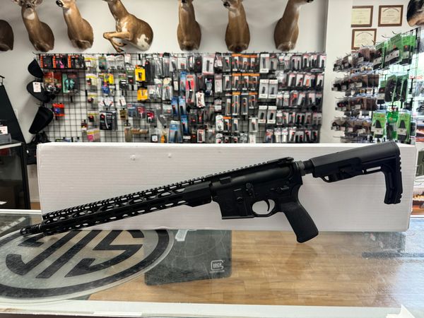 Spray and Pray Guns & Ammo - Gun Store, Gun Range