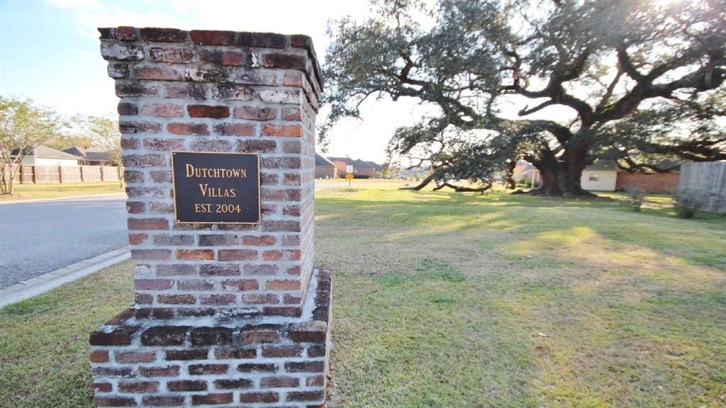 Dutchtown Villas Homeowners Association