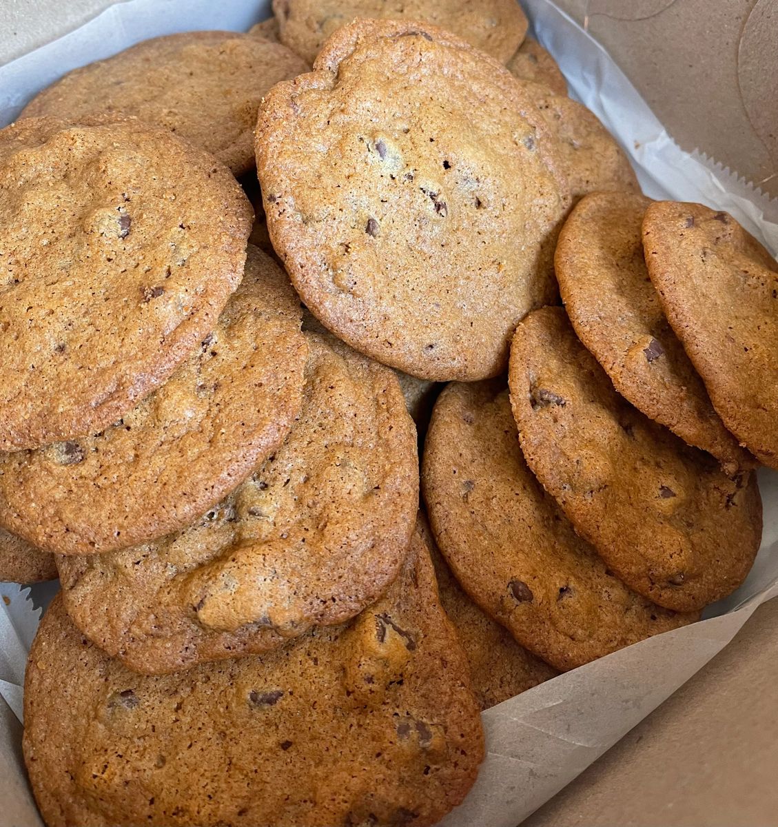 Crispy Chocolate Chip Cookies