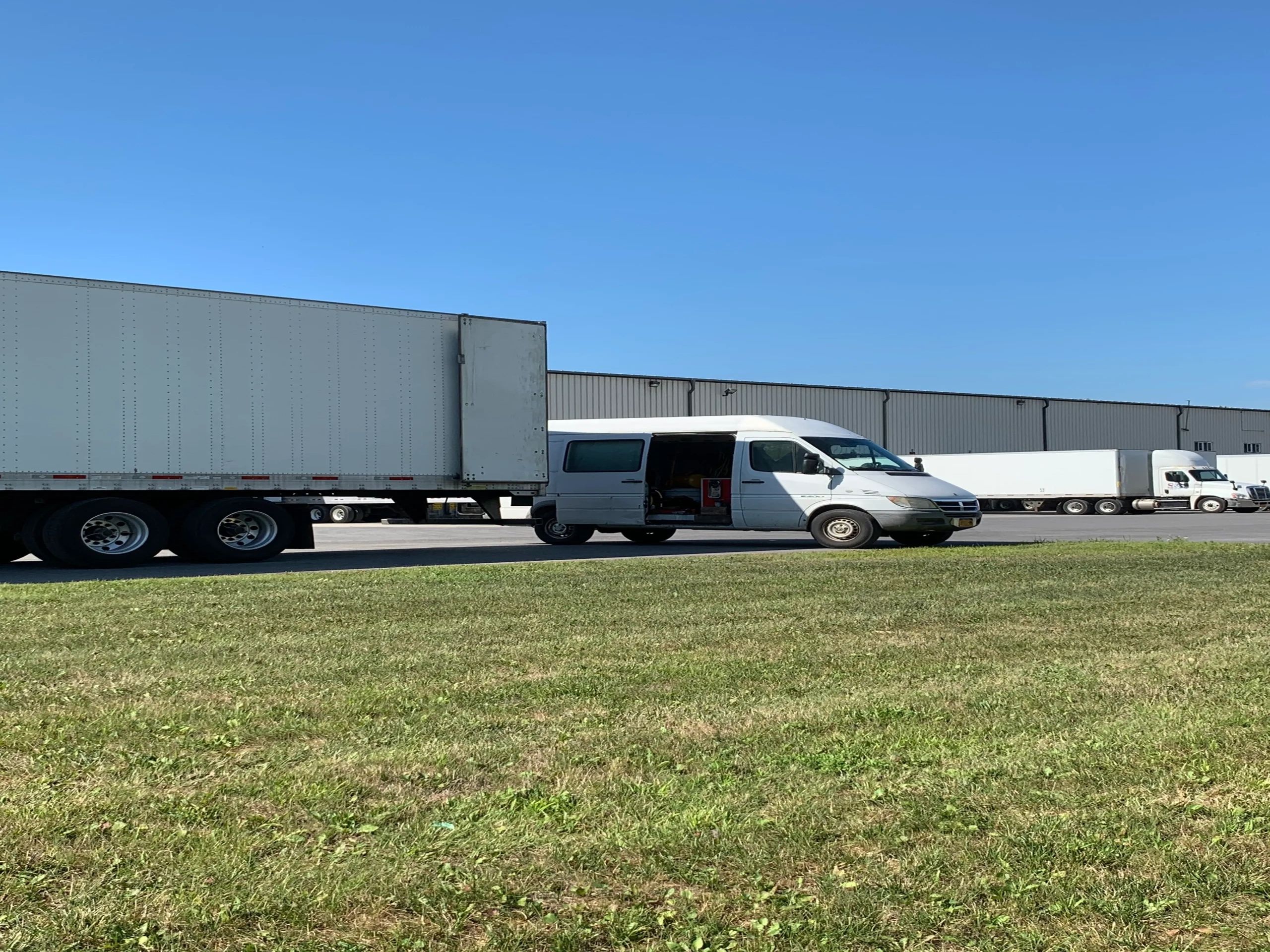 Commercial Truck Road Service