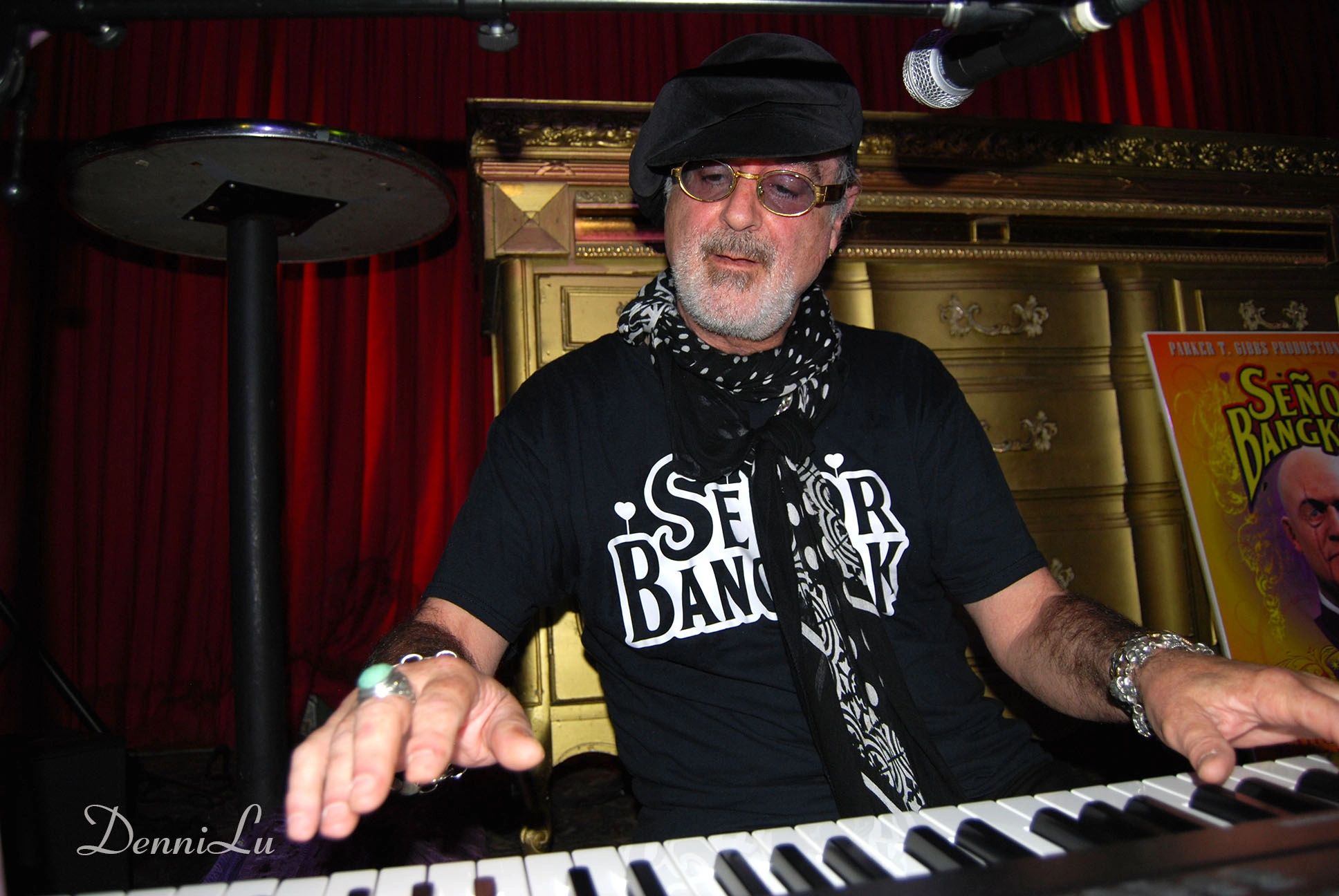 George Michalski - Senor Bangkok.com, Music, Play Music, Music, Musician