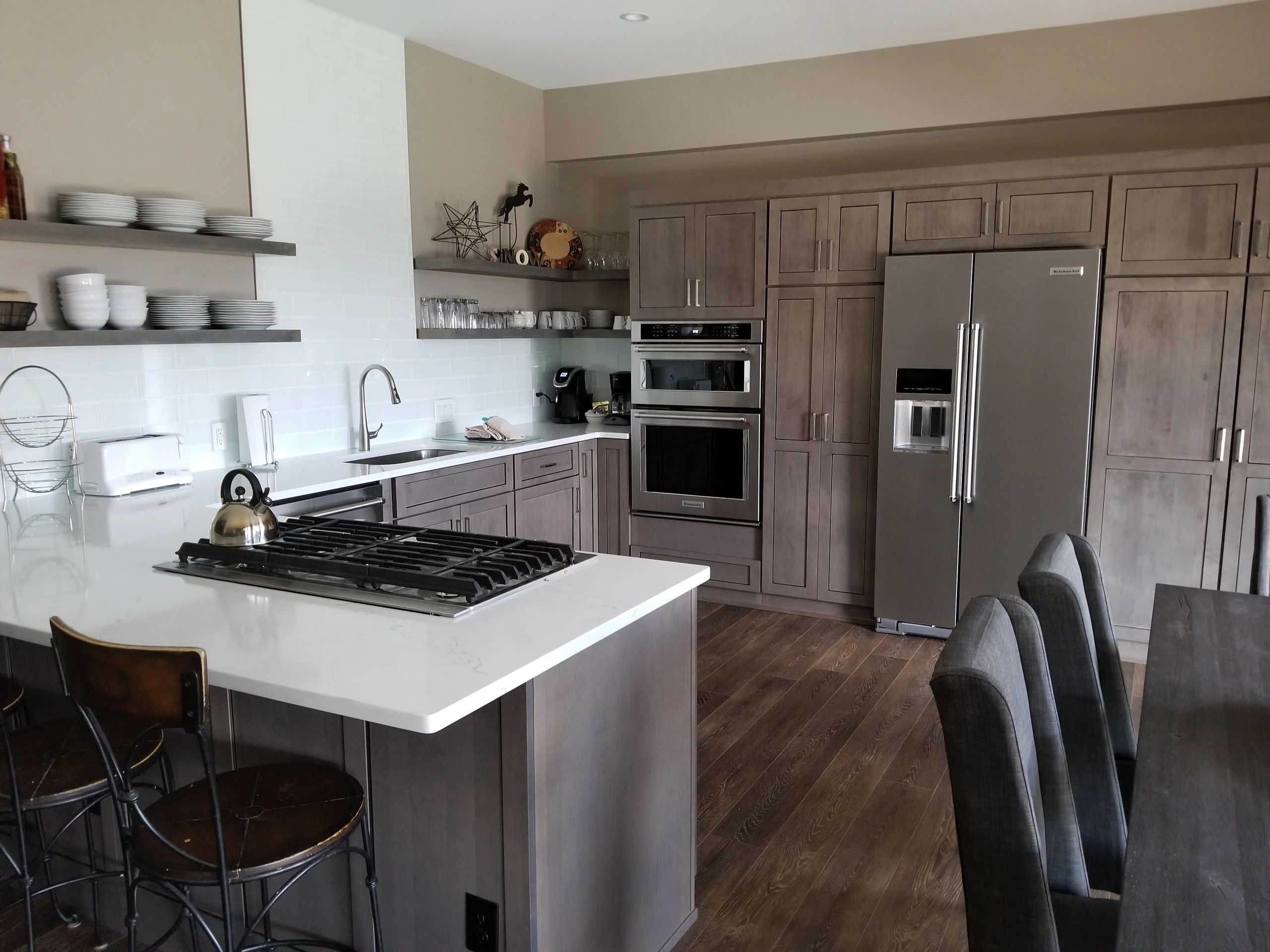 RH Homes - Home Design, Kitchen Cabinets, Kitchen Remodel