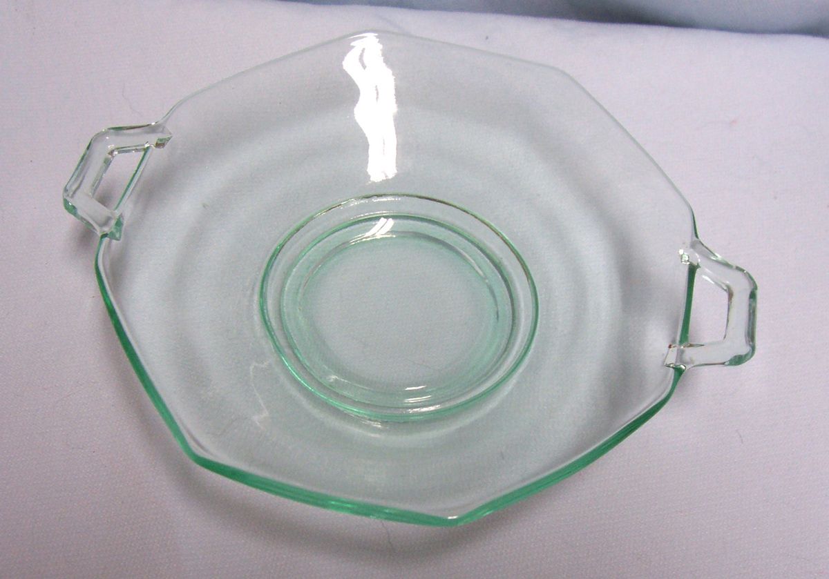 CANDY DISH: Green Depression Glass Octagon Bon-Bon Plate Candy Dish ...