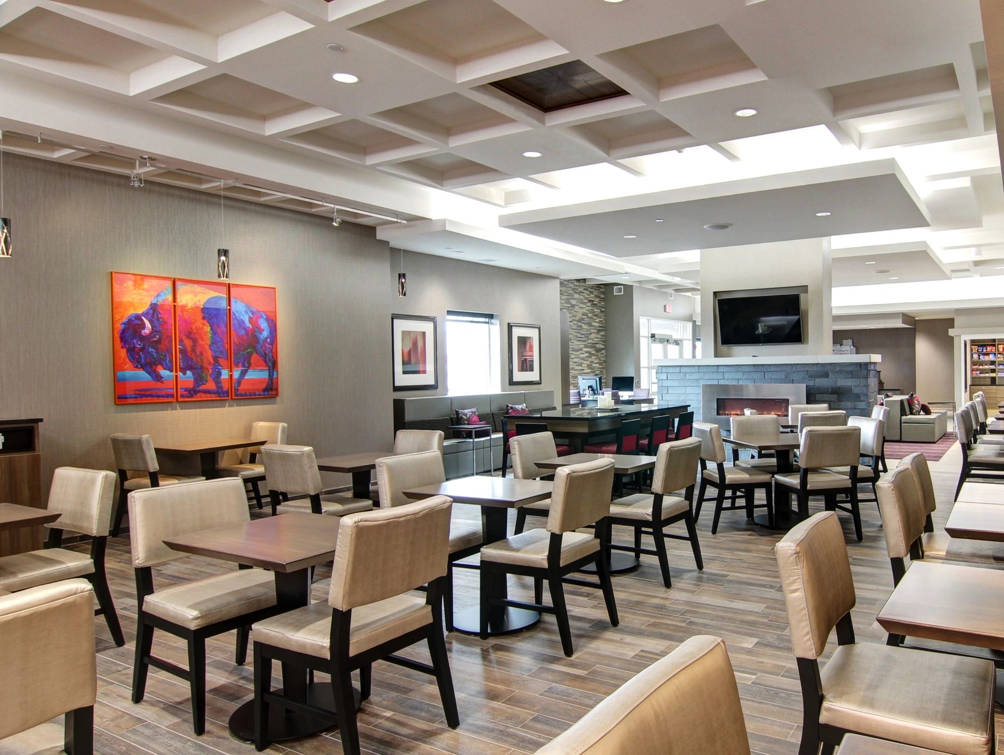 Holiday Inn Express Fargo - Comfortable Accommodations