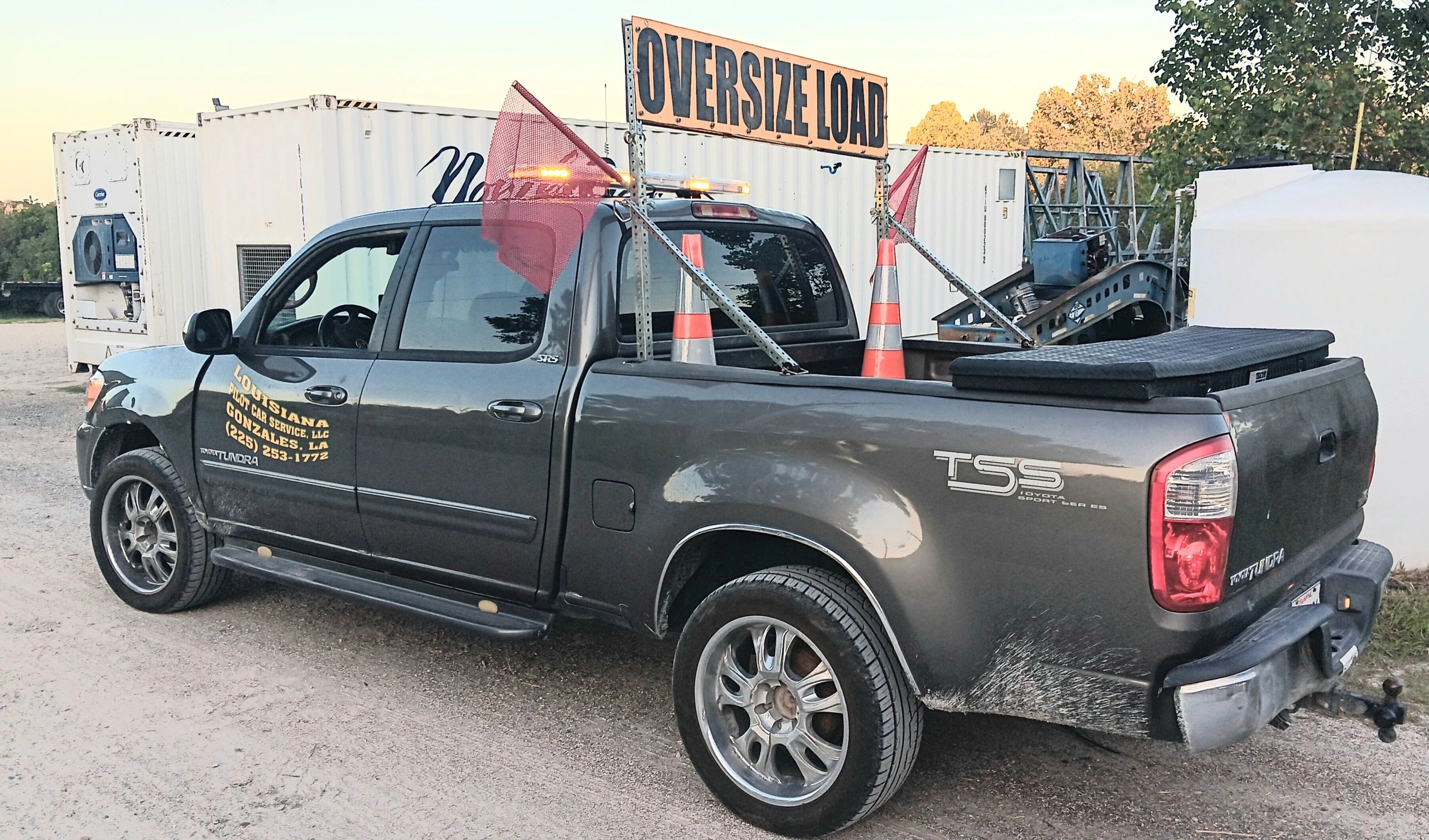 Louisiana Pilot Car Service for Oversized Journeys
