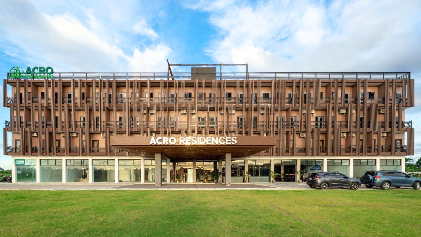 Acrocity by Czark Mak