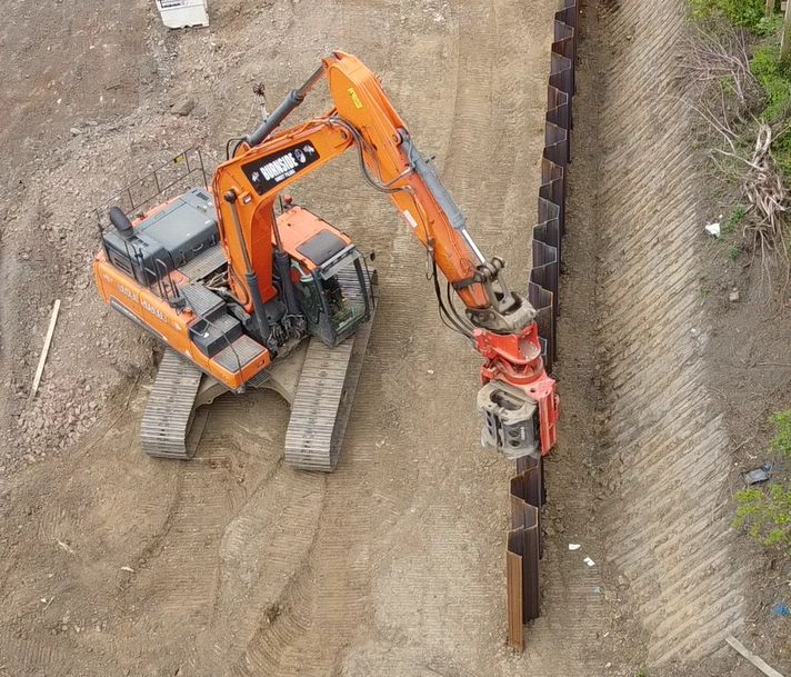 Sheet Piling, Mini Piling, Foundation Piling - Burnside Plant Ltd