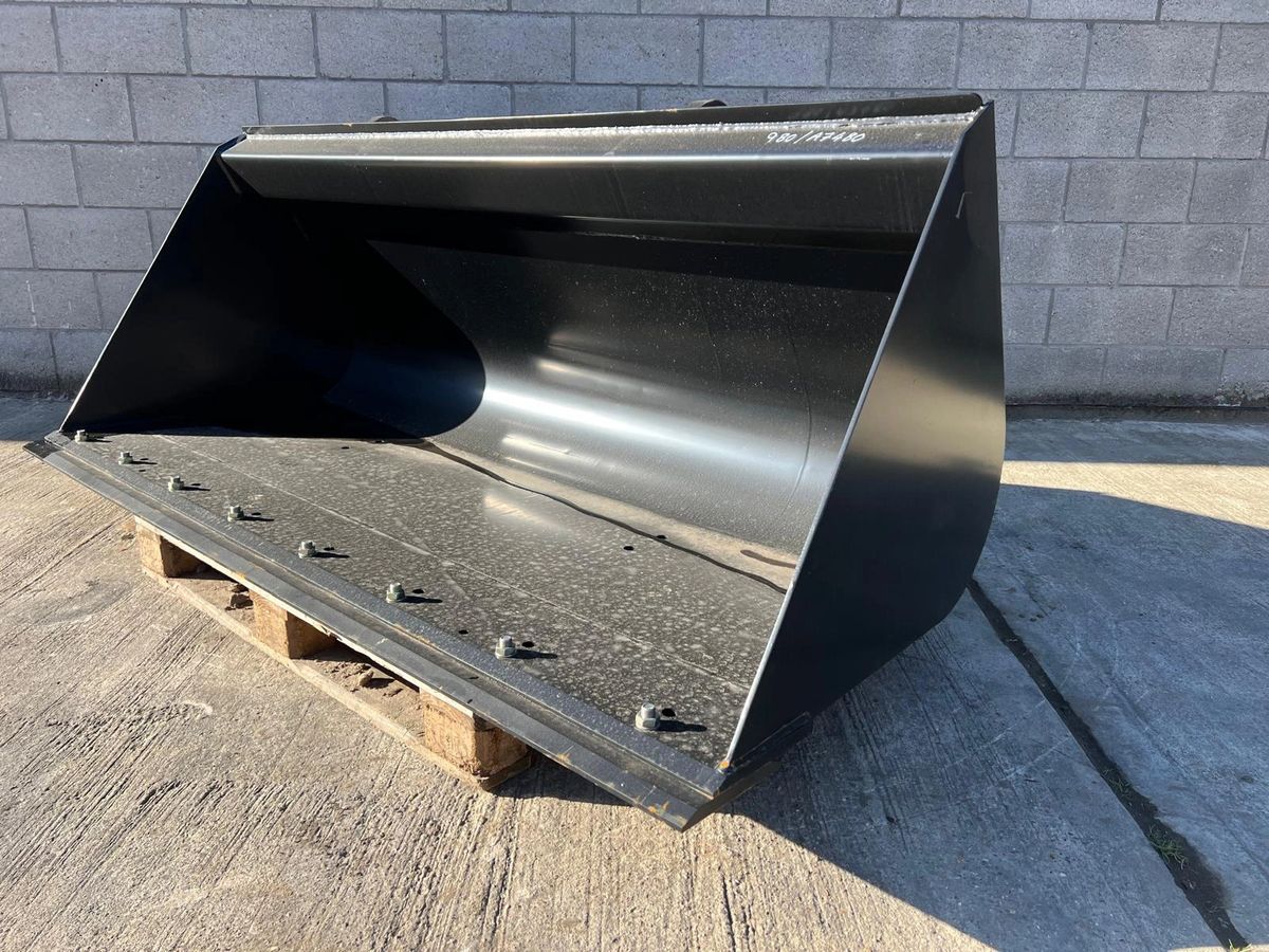 JCB TELEHANDLER BUCKET BRAND NEW 1M3 WITH WEAR EDGE