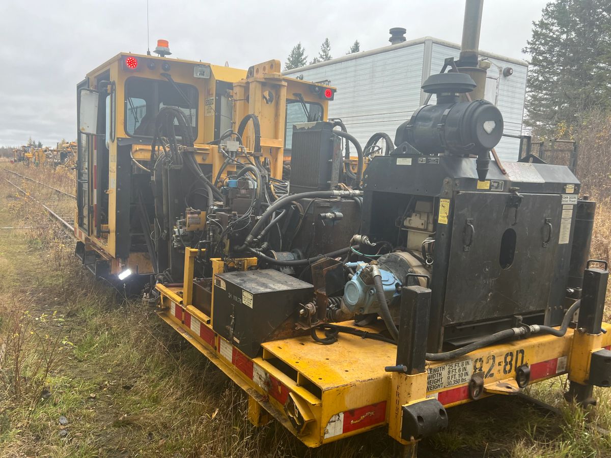 2011 NORDCO CX HAMMER SPIKER RAILROAD MACHINE