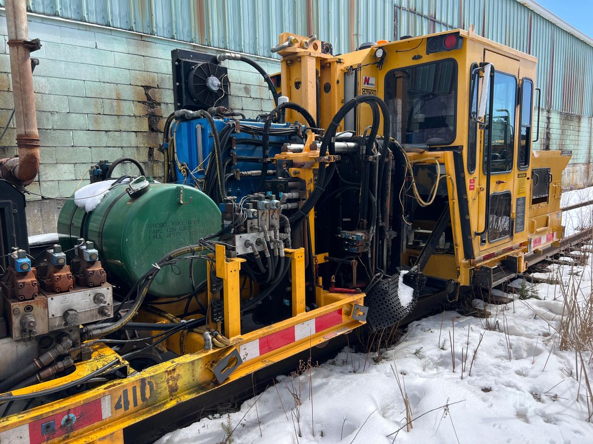 2015 NORDCO CX HAMMER SPIKER RAILROAD MACHINE