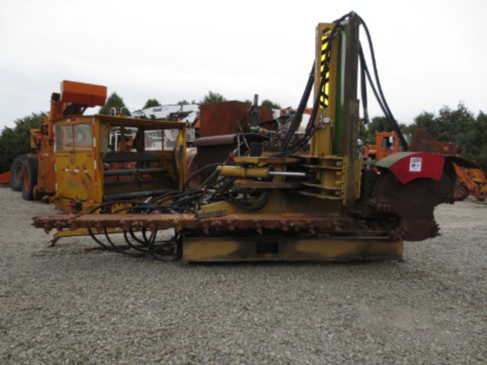 RAILROAD MAINTENANCE OF WAY DWF BRON UNDERCUTTER ATTACHMENT CART UNIT