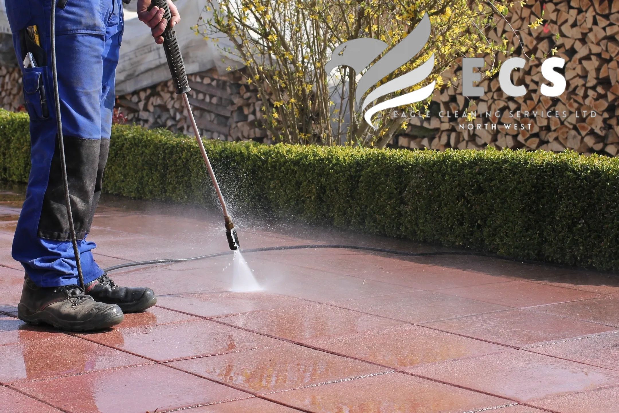 Professional Outdoor Patio Cleaning Service