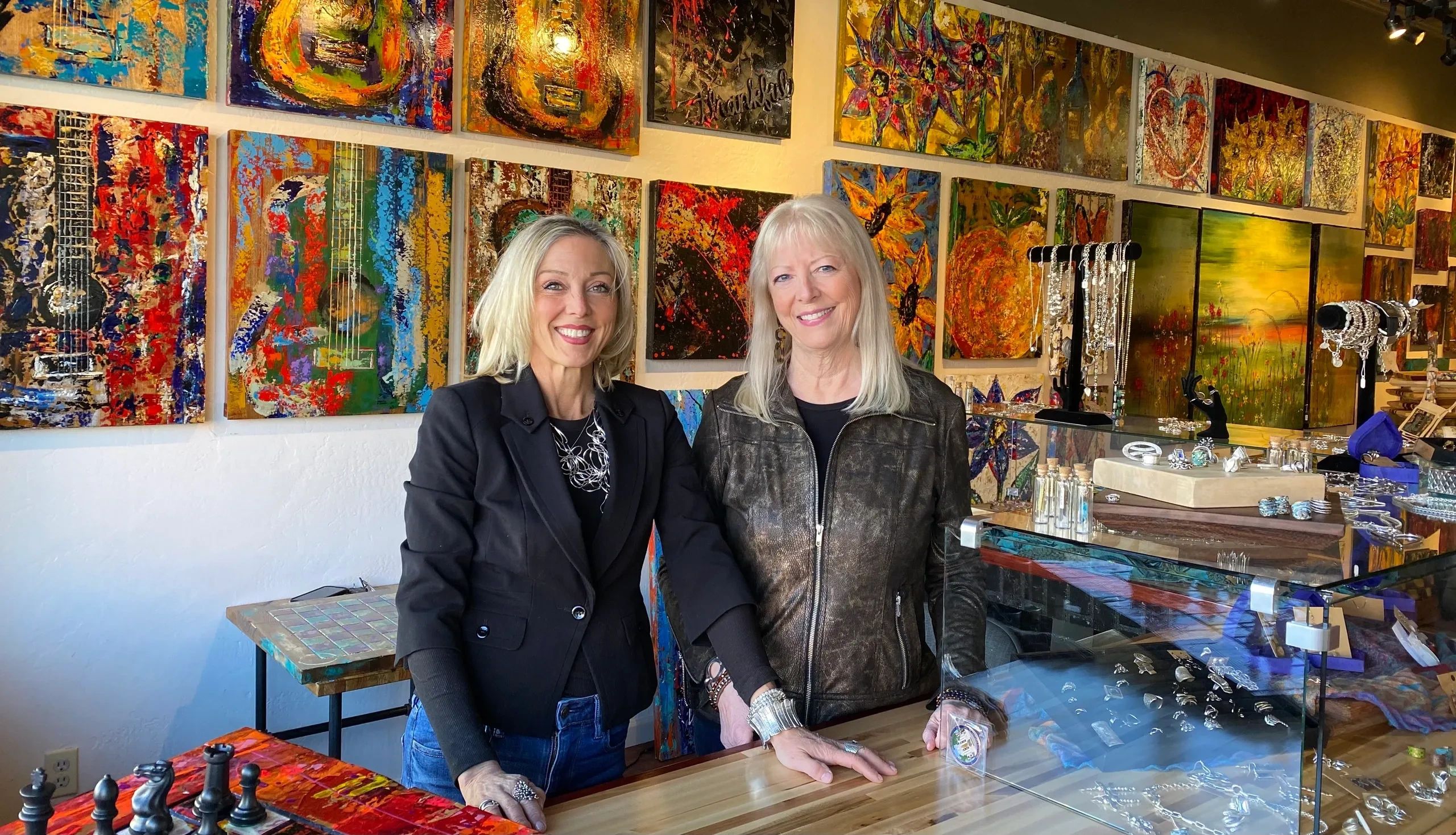 HOME [carrieweldon.com]