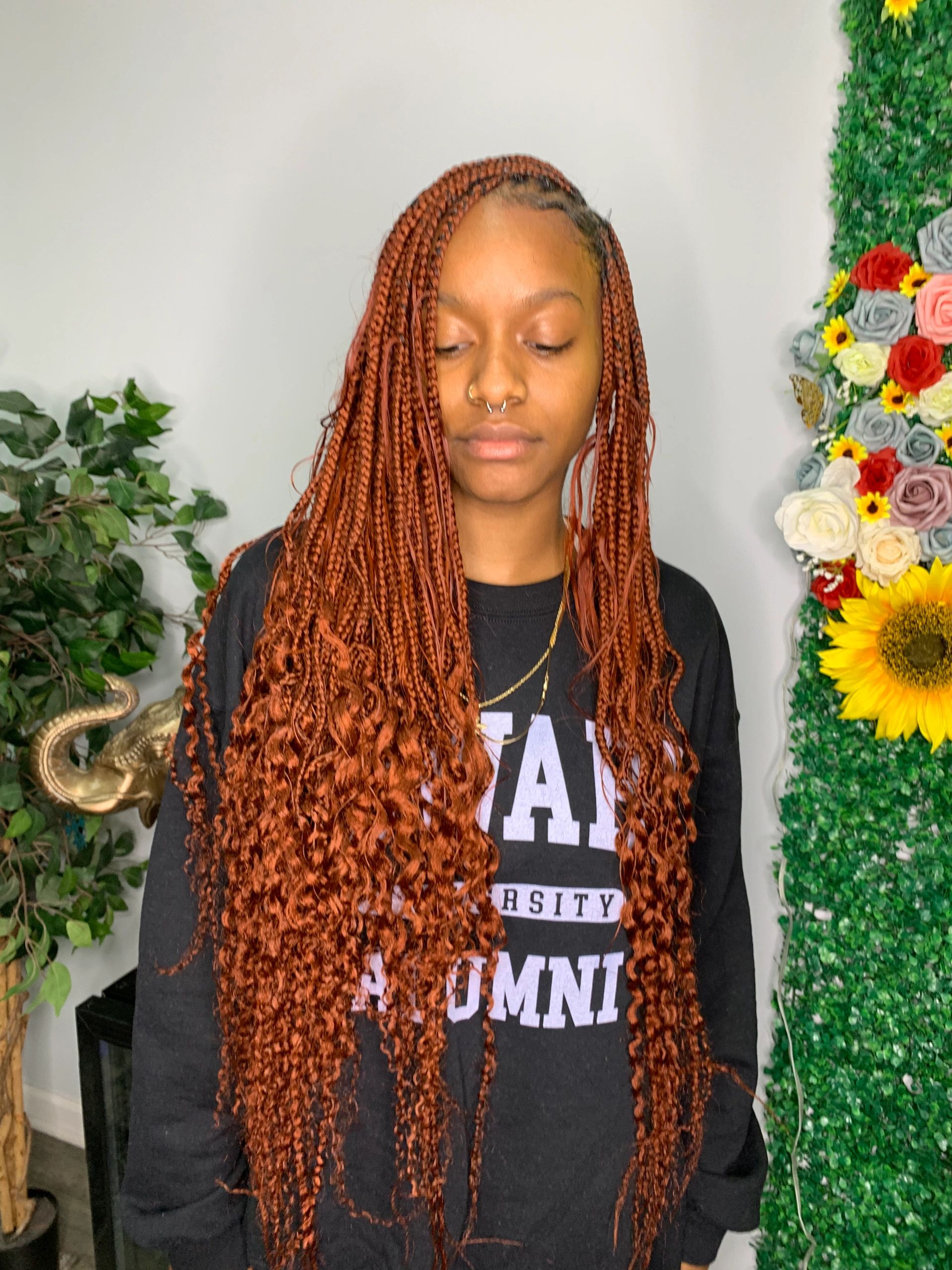 Knotless Box Braids (Waist) $370-$380