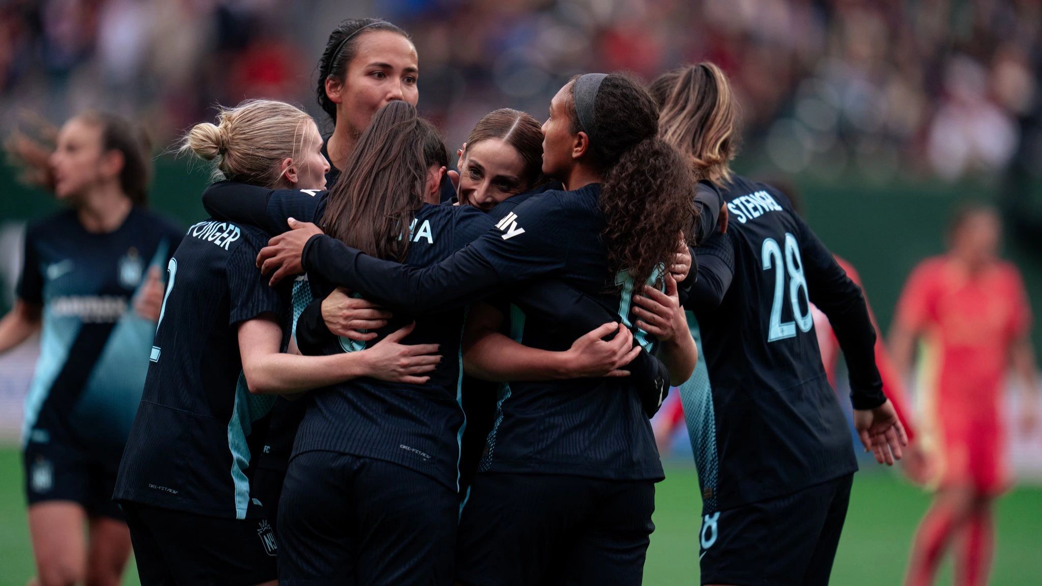 Amy Rodriguez, Ji So-Yun, and Esther González Create NWSL History