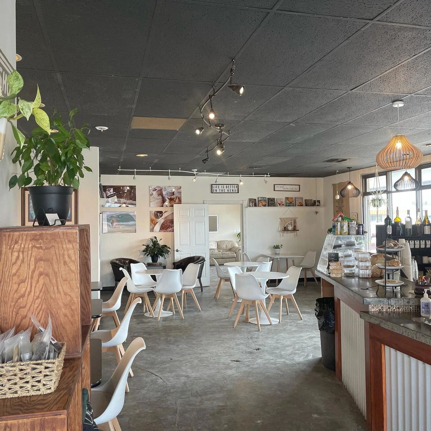 Specialized Catering Services for Events & Parties | Mel's Bakery