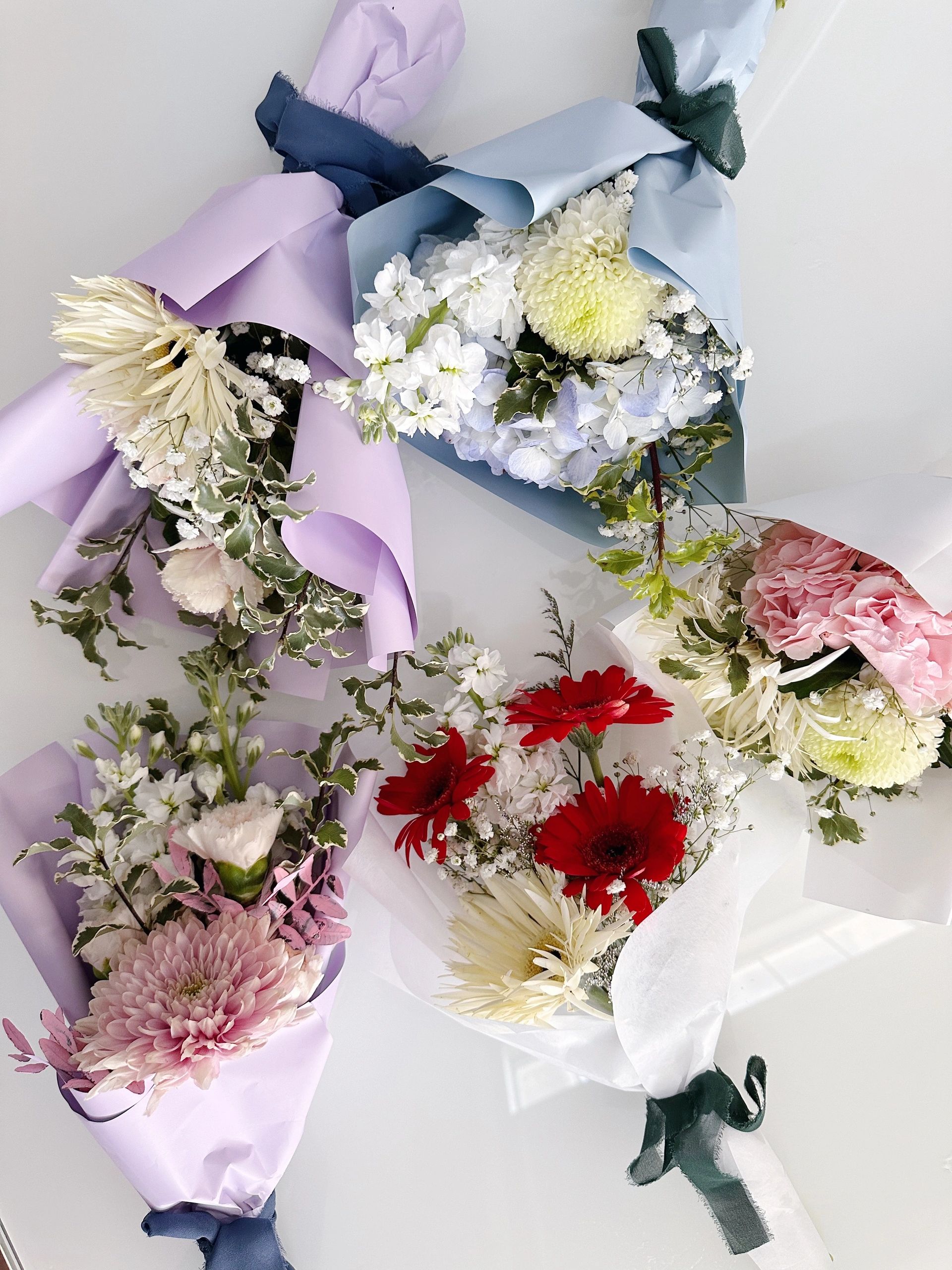 Iridescent Florals: Your Local Florist for Fresh Blooms