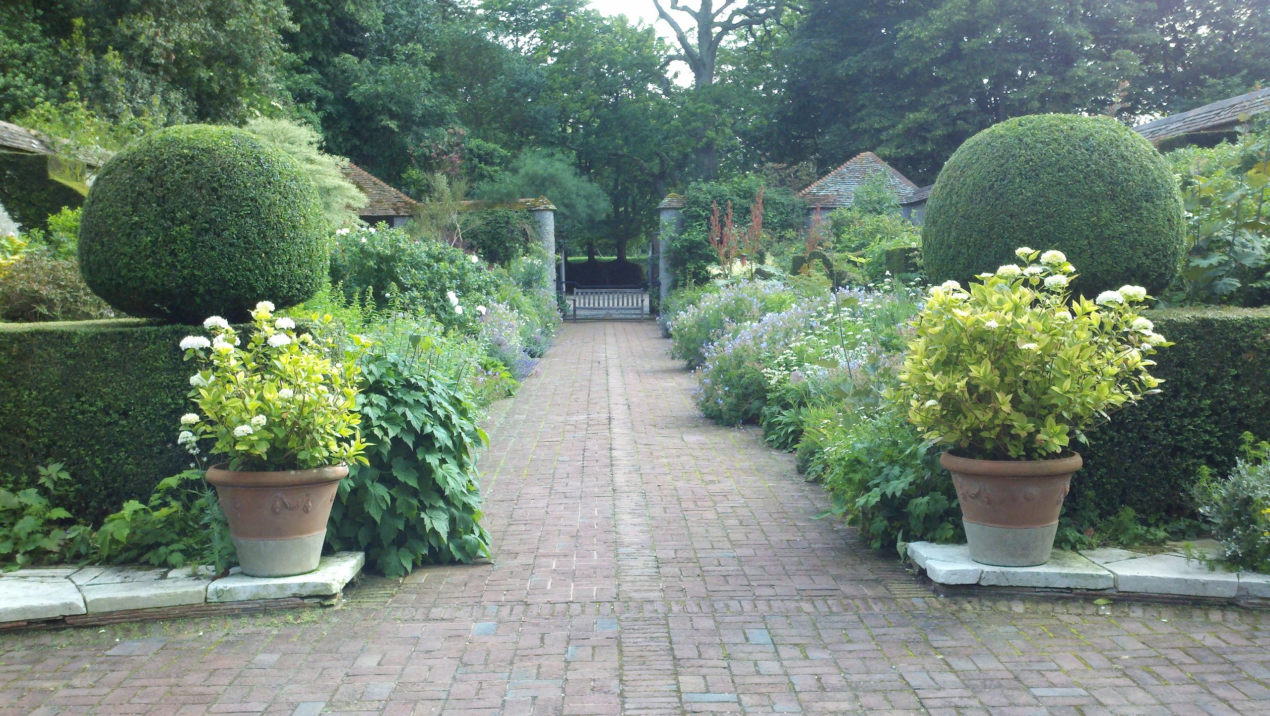 Landscape Design | Borderlands Design