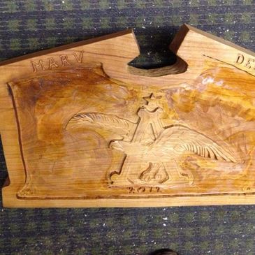 The Wood Den - Chainsaw Carving, Rustic Furniture