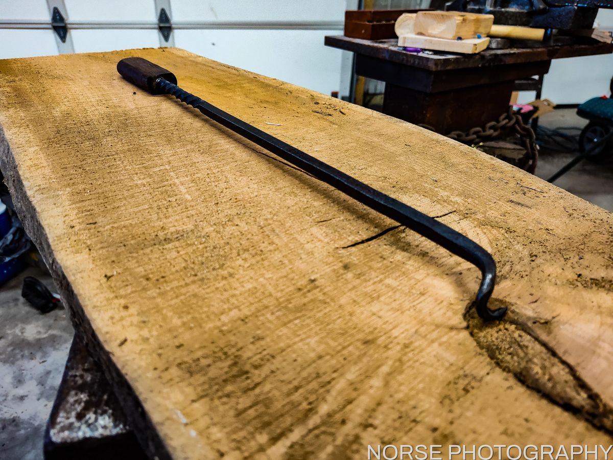 pig tail steak/meat flipper