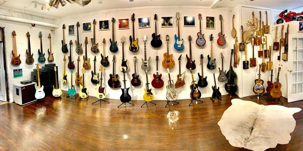 Music Store - The Guitar Shop NYC