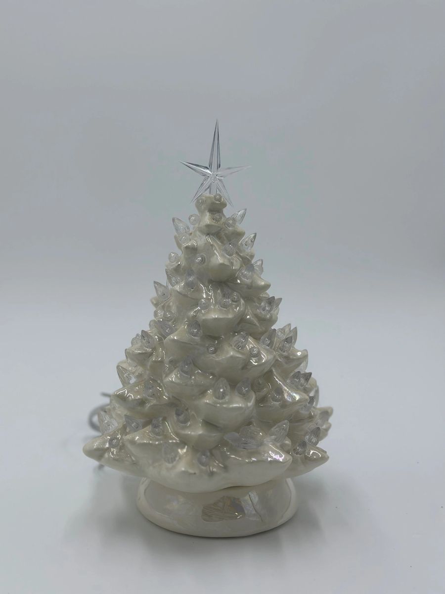 Ceramic Multi-point Christmas Tree with Mother of Pearl