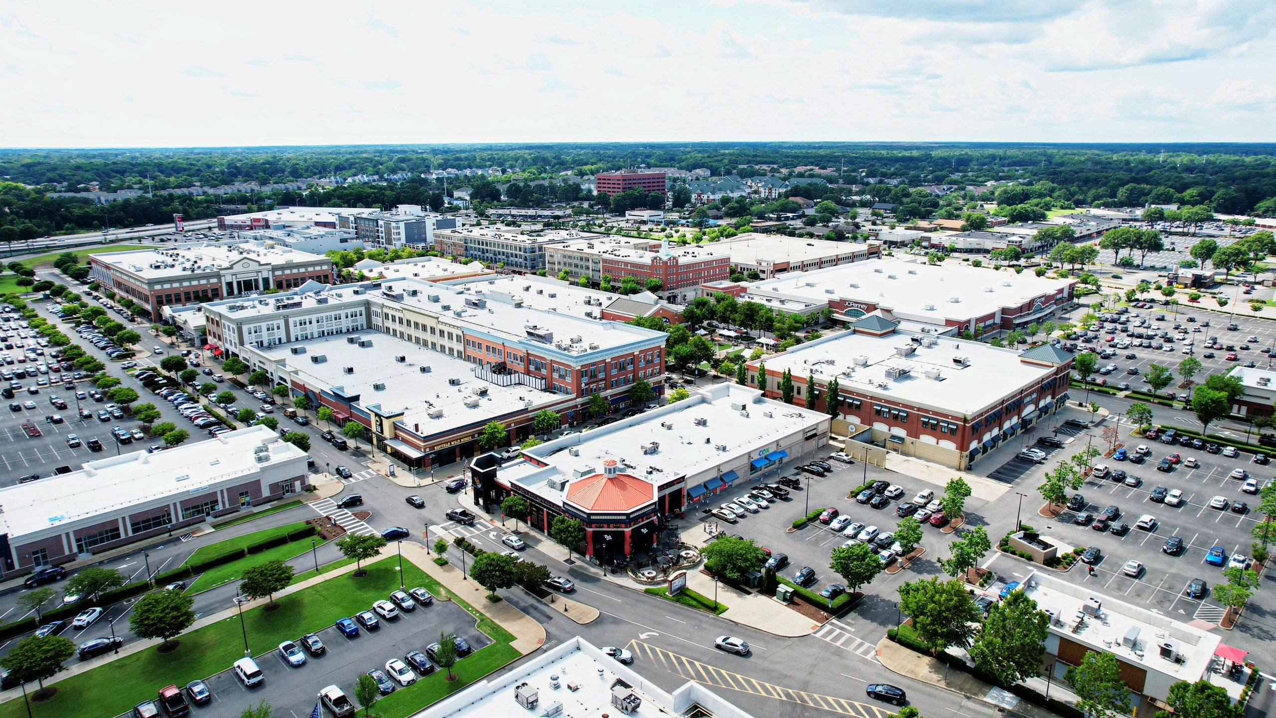Peninsula Town Center - Lifestyle Center - Hampton, Virginia