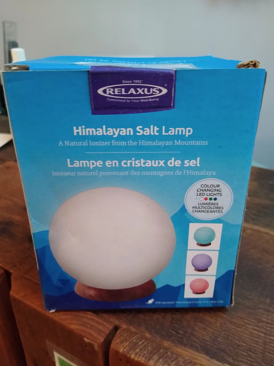 Sphere Color-Changing Mini Himalayan Salt Lamp