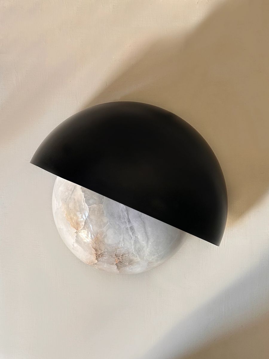 HALF MOON WALL LIGHT