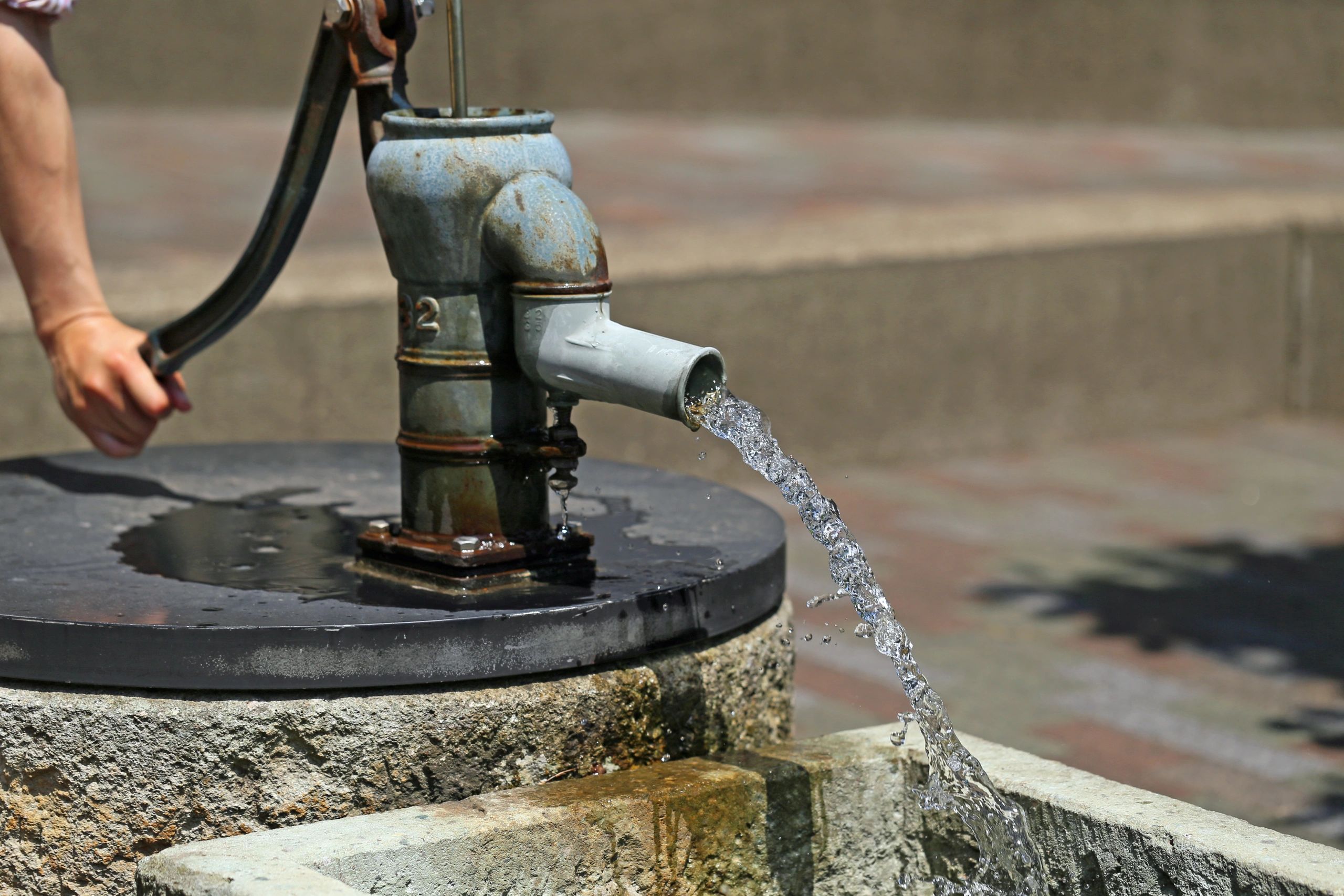 7 THINGS TO KNOW ABOUT HOW WELL WATER WORKS