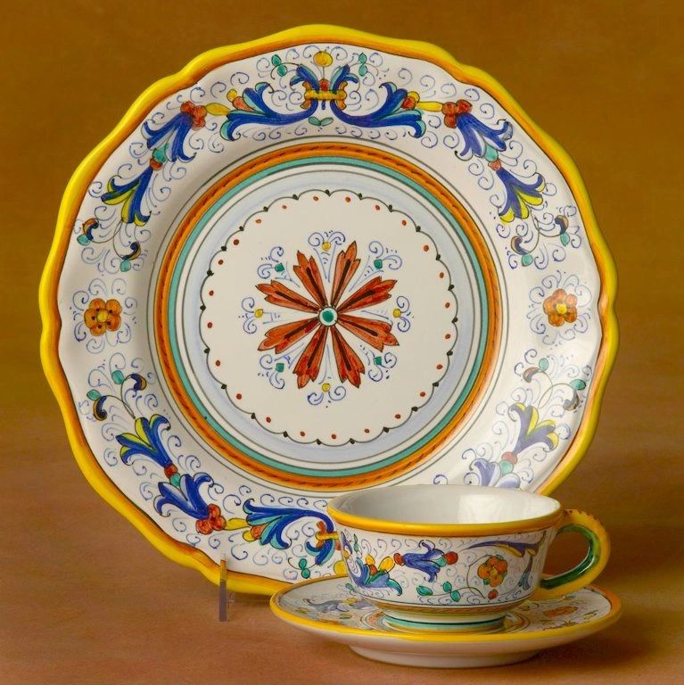 MOD Dinnerware from Deruta, Italy