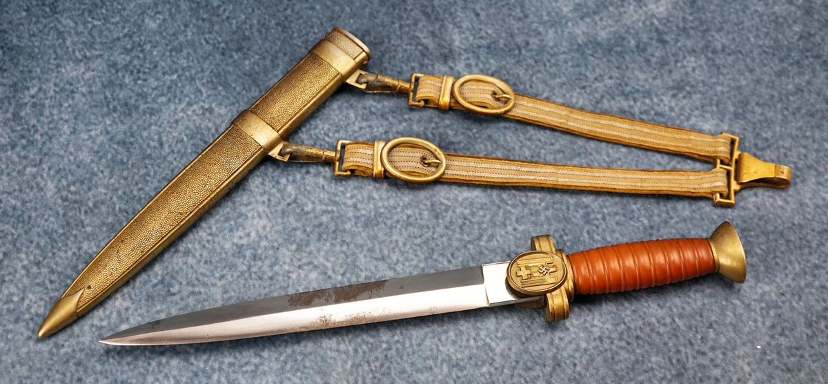 Red Cross Leader Dagger w/ Hangers