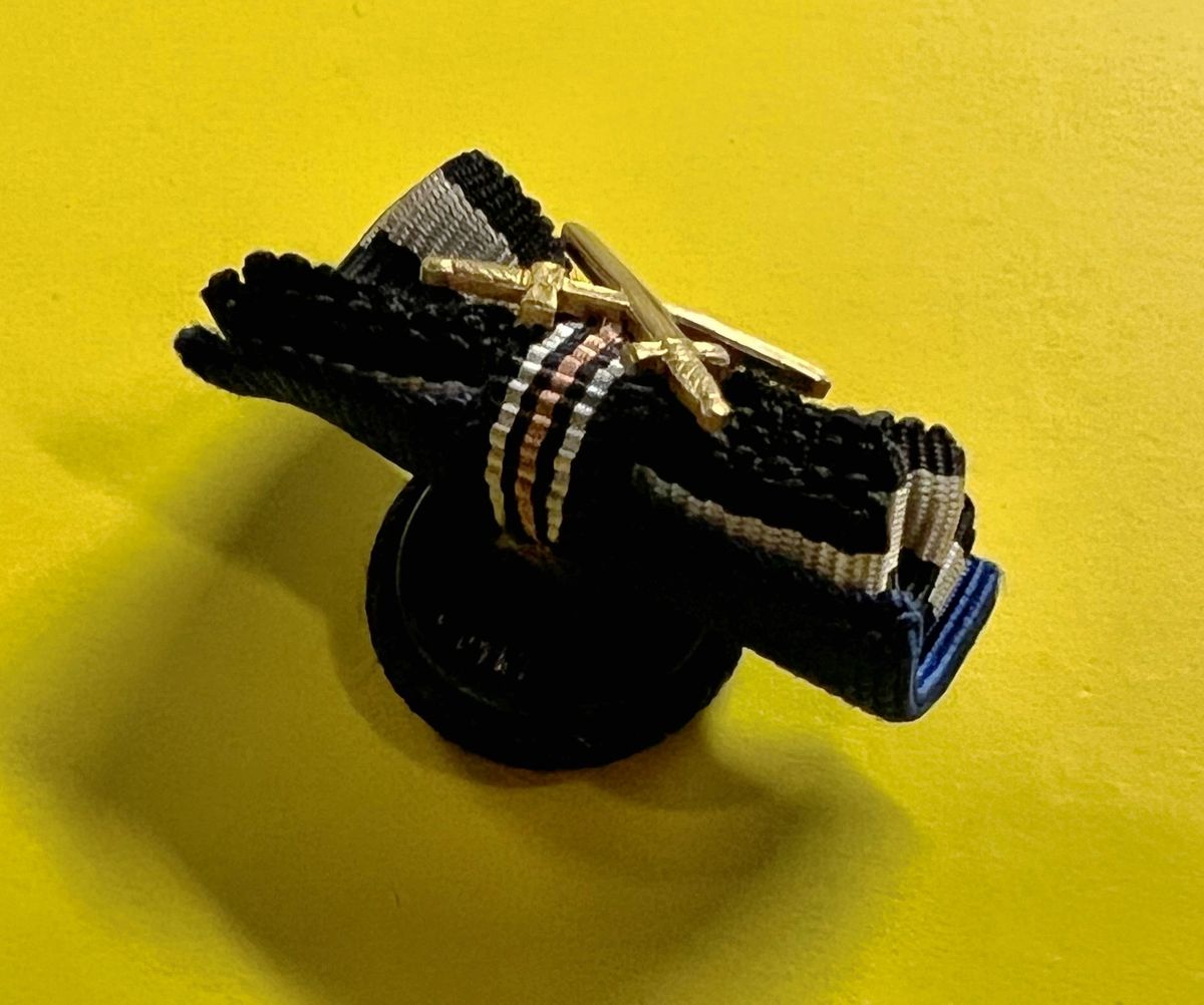 3 Place Imperial era Button Hole Ribbon