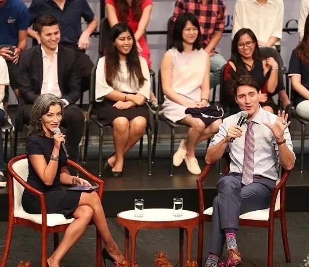 Sharanjit Leyl - Home